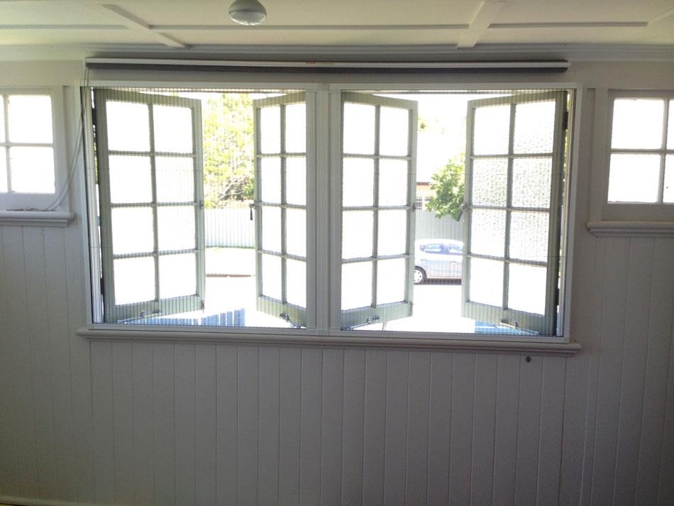 Casement Window Fly Screen - RELIABLE SCREEN SUPPLY